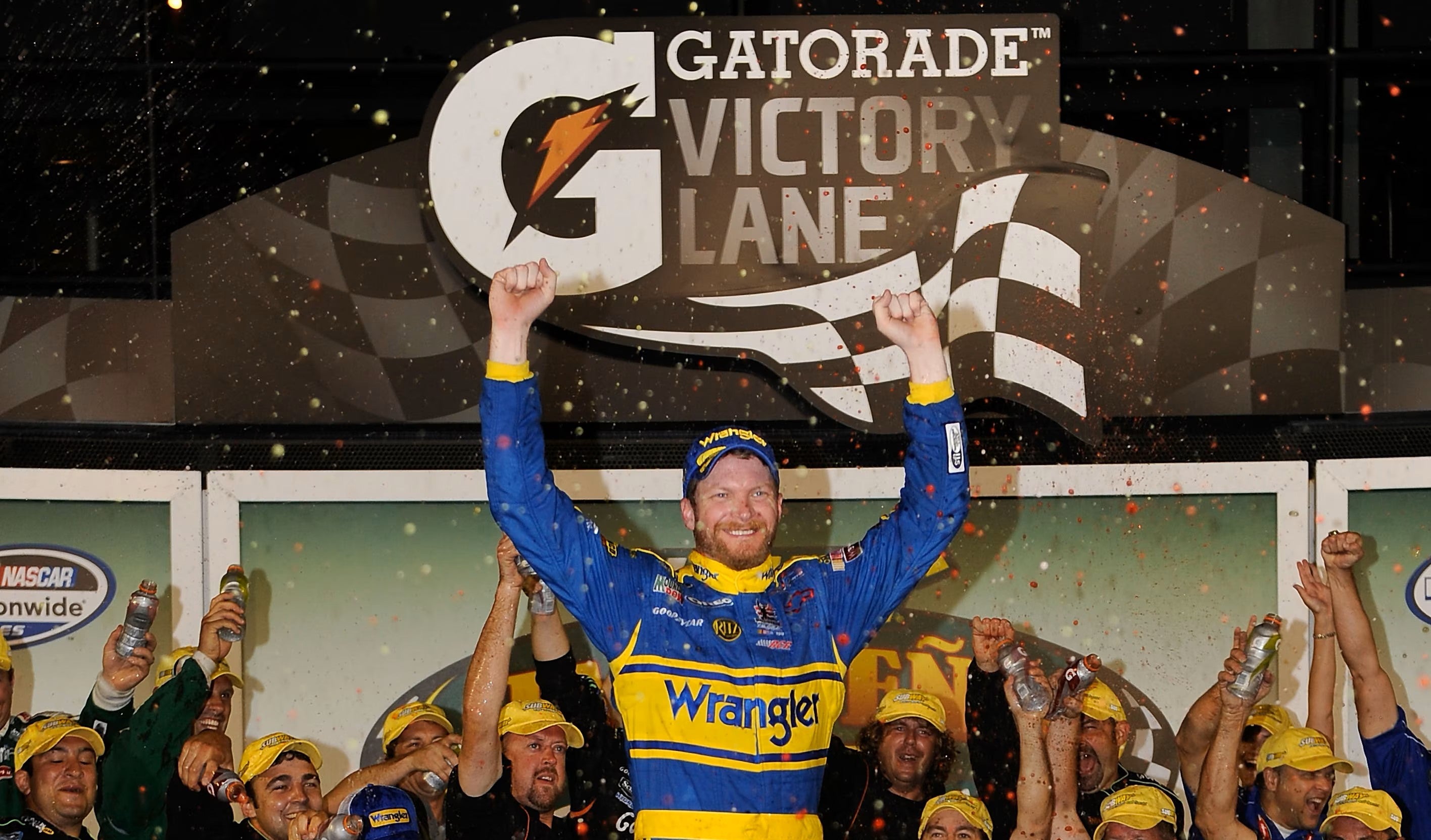 Dale Earnhardt Jr – Kitbags & Lockers